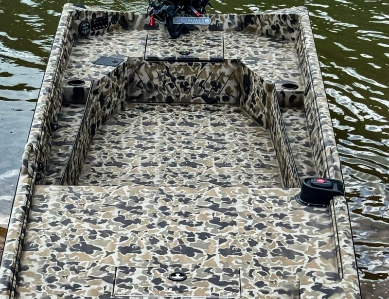 Features | Eclipse Jet | Excel Boats