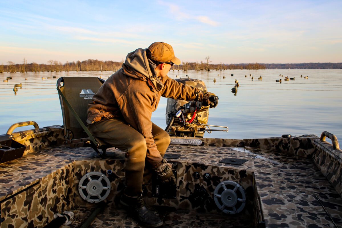 Gallery | Viper Duck Boat 2072 | Excel Boats