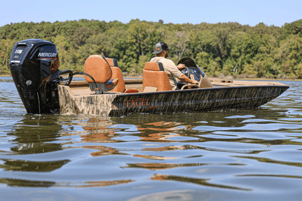 Shallow Water F4 Pro Hull | Excel Boats